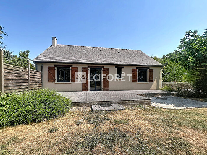 Maison 4 pièces à Louresse-Rochemenier, à vendre
