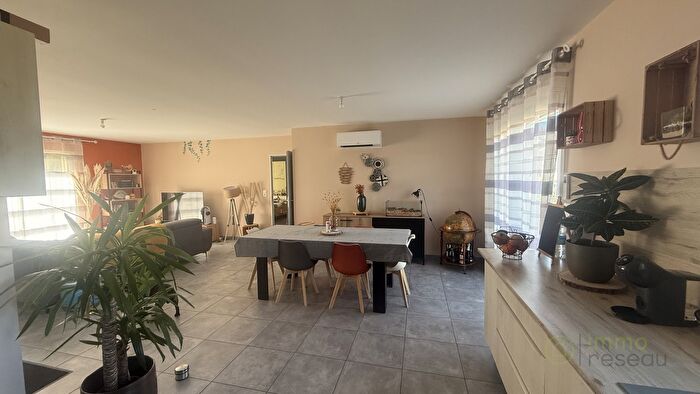 Maison 3 pièces à Chasseneuil-sur-Bonnieure, à vendre