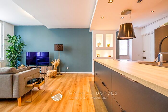 Appartement à vendre - BayonneBayonaBaiona, Centre-ville, Hôtel de Ville - 2 pièces - 1 chambre