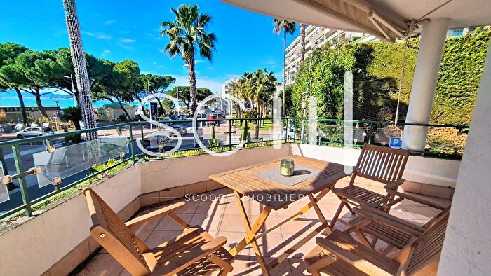 Appartement à vendre - Antibes, Juan-les-Pins, Le Cap - 2 pièces - 1 chambre