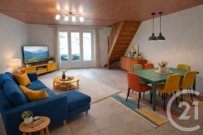 Appartement à louer - Hèches - 4 pièces - 3 chambres