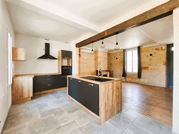 Maison à vendre - Castillon-la-Bataille - 5 pièces - 3 chambres