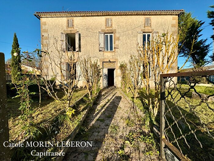 Maison à vendre - Savignac - 5 pièces - 2 chambres