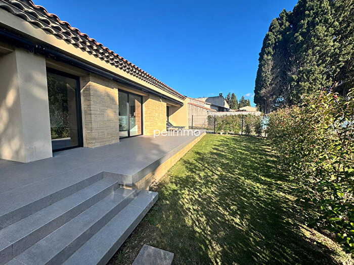 Maison à vendre - Pélissanne - 4 pièces - 3 chambres