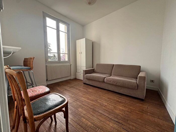 Appartement à louer - Barbusse, Arcueil - 2 pièces - 1 chambre