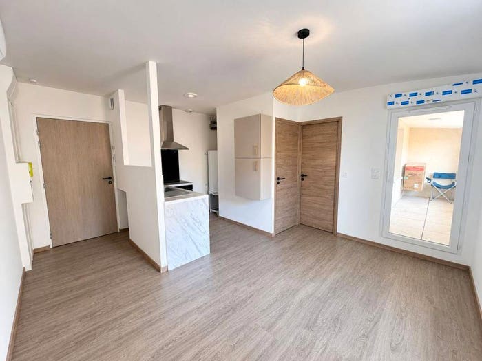 Gréoux-les-Bains - Appartement 1 pièce à louer