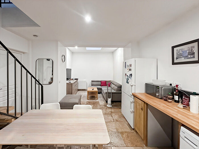 Maison à vendre - Graveson - 4 pièces - 3 chambres