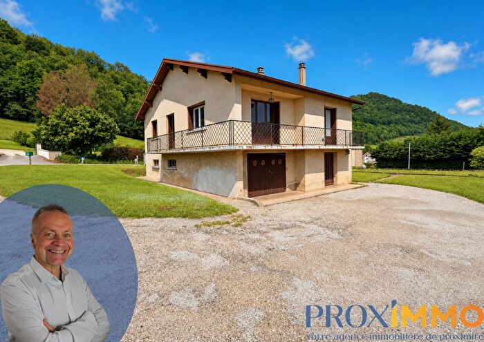 Maison 4 pièces à vendre à Saint-Geoire-en-Valdaine