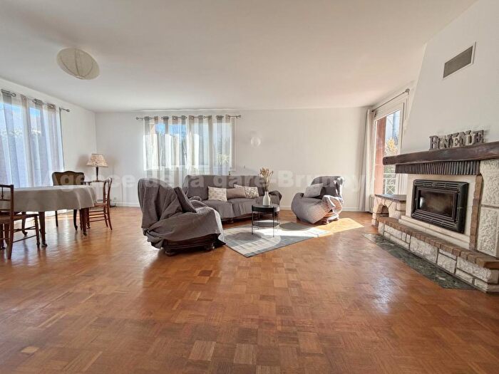 Maison à vendre - Brunoy, Centre-ville - 9 pièces - 5 chambres