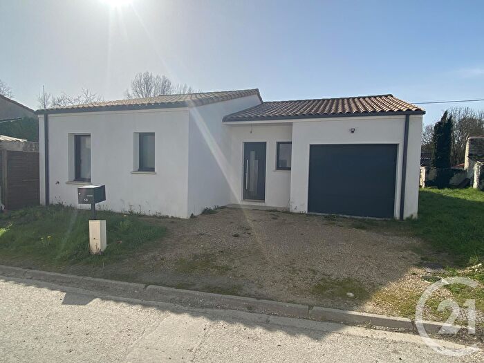 Maison à vendre - Longèves - 5 pièces - 3 chambres