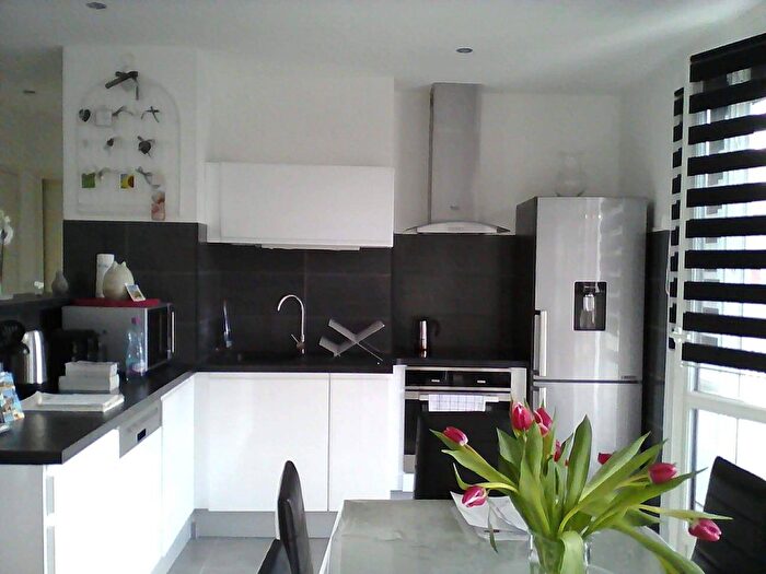 Appartement à louer - Monthieu-Saint François, Saint-Étienne - 2 pièces - 1 chambre