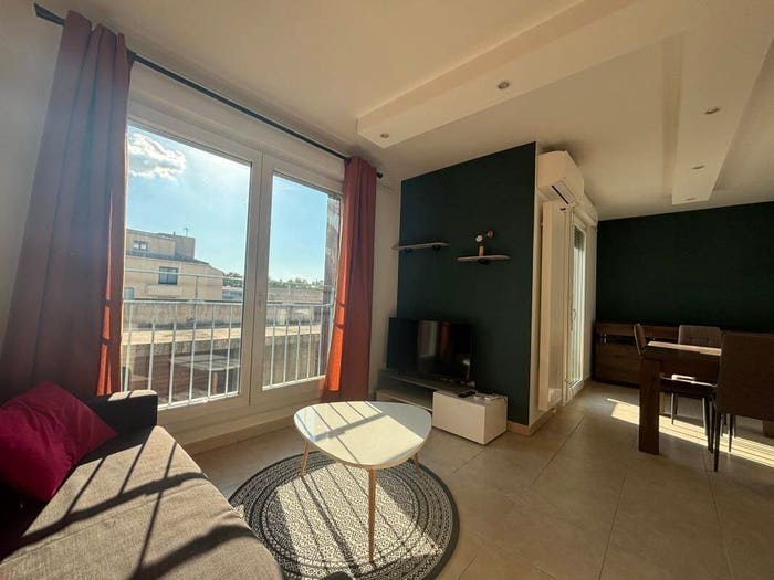 La Pionne-Zone d'Echange, Avignon - Appartement 3 pièces à louer