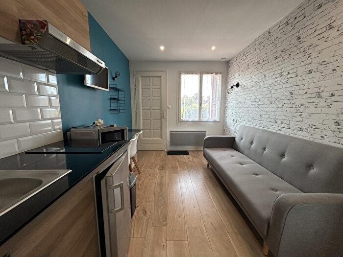 Appartement 1 pièce à Sainte-Savine, à louer