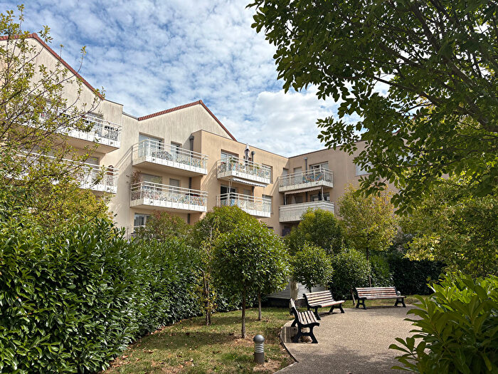 Appartement 3 pièces à vendre - Trappes, Centre-ville, Jaurès, Gare