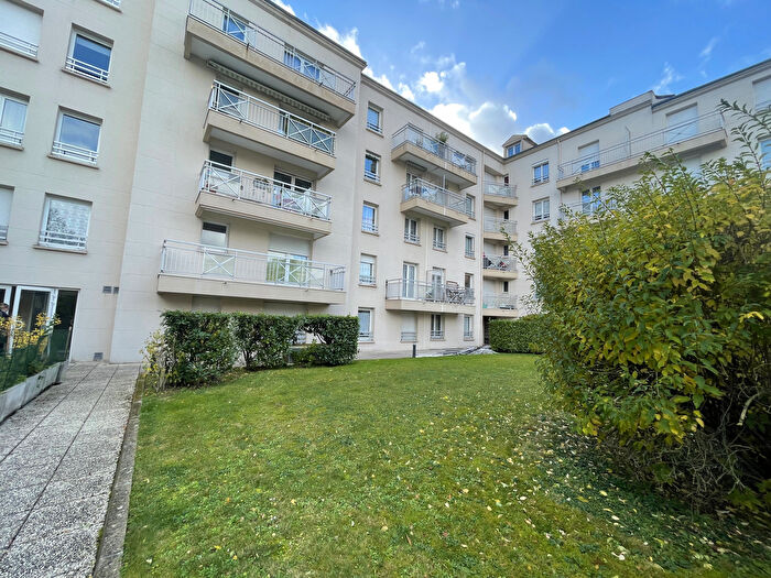 Appartement à vendre - Le Plessis-Trévise, Centre-ville, Orly Parc - 4 pièces - 3 chambres