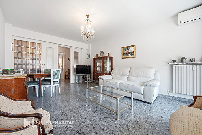 Appartement 3 pièces à vendre - Cannes, Prado, République