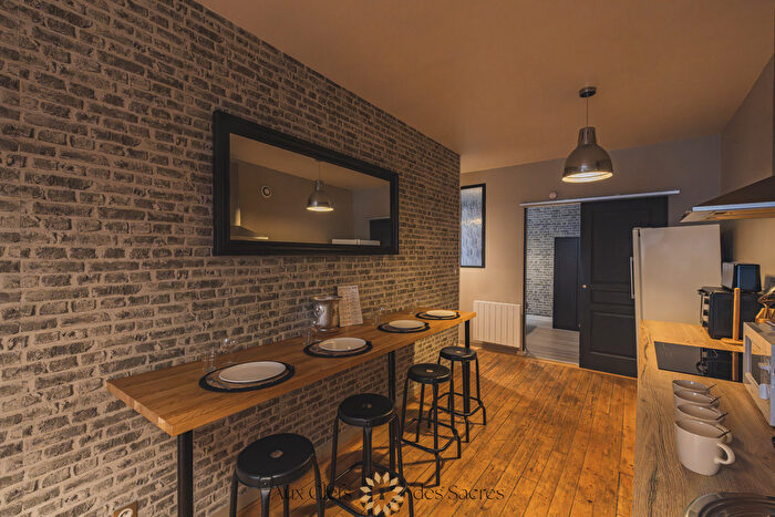 Appartement à vendre - Reims, Centre-ville - 2 pièces - 1 chambre