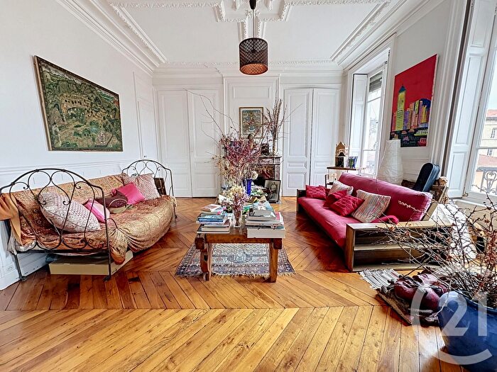 Appartement 6 pièces à Lyon 1er, Ouest des Pentes, à vendre