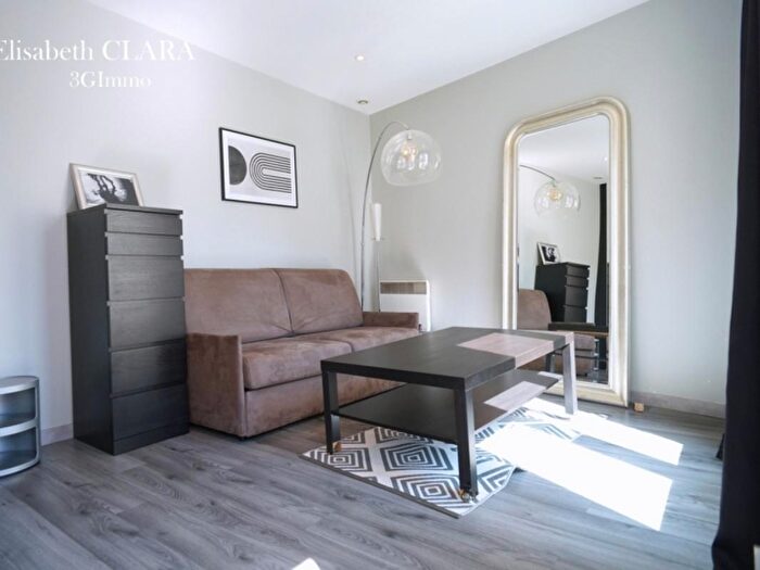 Appartement à vendre - Fontenay-sous-Bois, Proche Bois de Vincennes, Rer A - 1 pièce