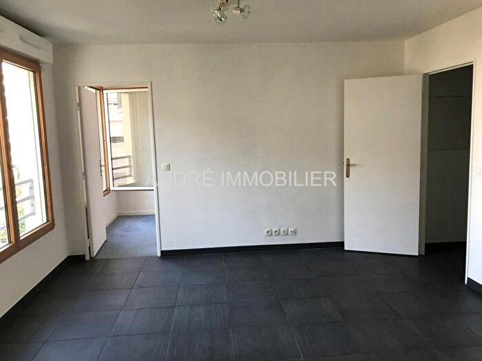 Appartement à louer - Achères, Champs de Villars, Le Magasin, Gare, Petite-Arche - 2 pièces - 1 chambre