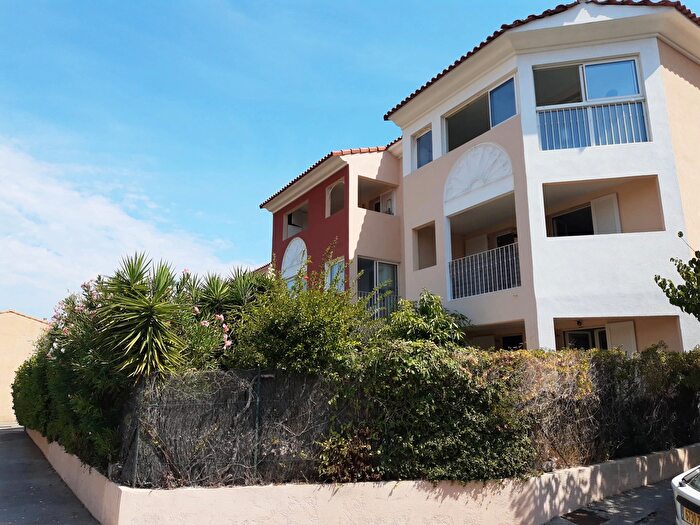 Appartement 2 pièces à louer - Saint-Raphaël, Les Arênes