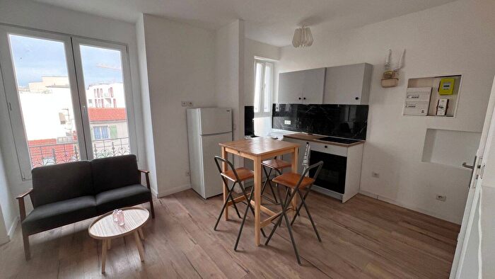 Centre Ville-Jean Moulin-Beaumont, Montreuil - Appartement 2 pièces à louer