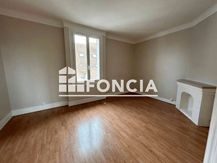 Appartement à louer - Chennevieres, Conflans-Sainte-Honorine - 2 pièces - 1 chambre