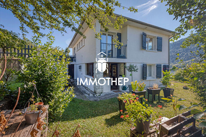 Maison à vendre - Saint-Pierre-dAllevard - 6 pièces - 3 chambres