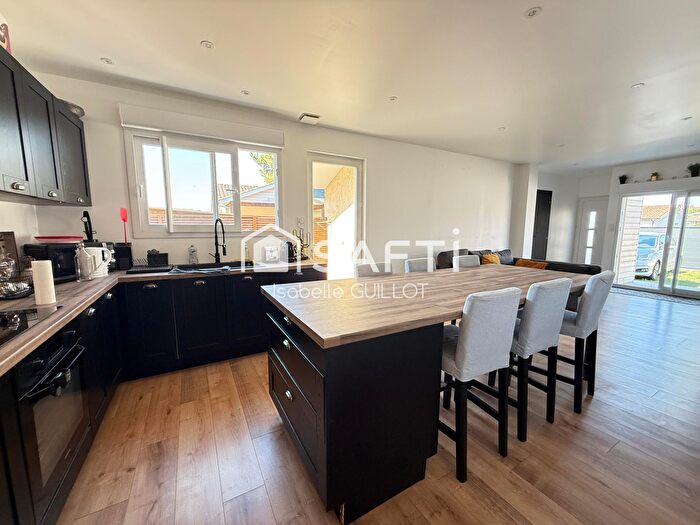 Maison à vendre - Audenge - 4 pièces - 3 chambres