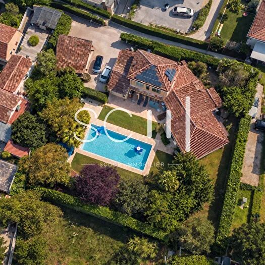 Maison à vendre - Antibes - 5 pièces - 4 chambres