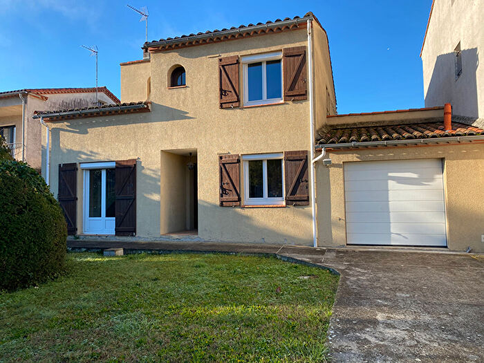 Maison à vendre - Castelnaudary - 6 pièces - 3 chambres