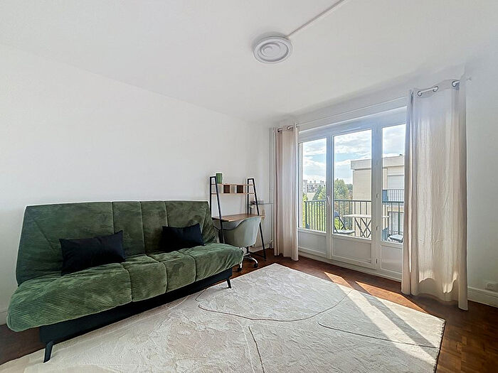 Appartement 1 pièce à louer - Saint-Maur-des-Fossés, Les Mûriers
