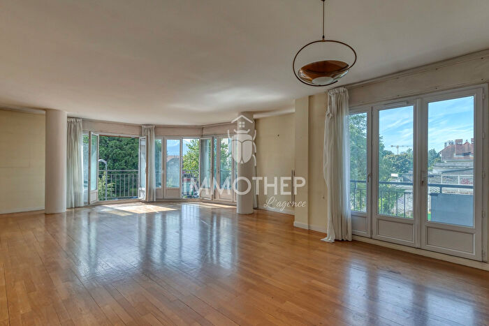 Appartement 4 pièces à Grenoble, Eaux-Claires, Mistral, à vendre