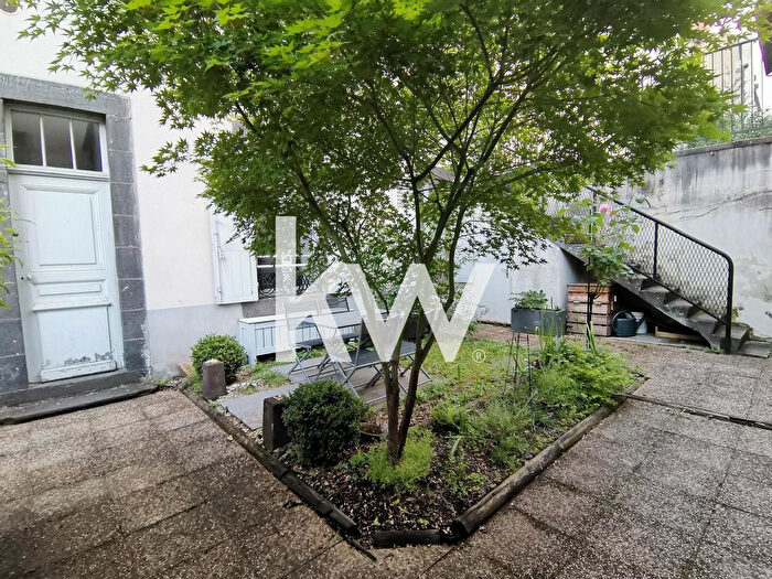 Appartement à louer - Clermont-Ferrand, Delille, Cathédrale, La Gare - 2 pièces - 1 chambre