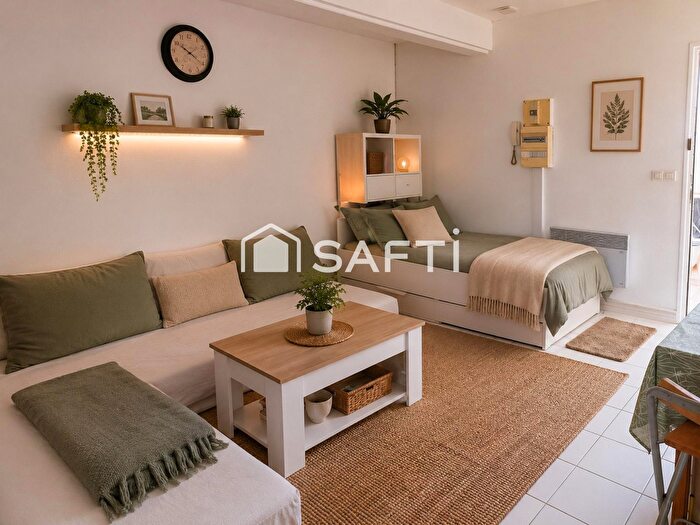 Appartement 1 pièce à vendre - Les Mureaux, Centre-ville