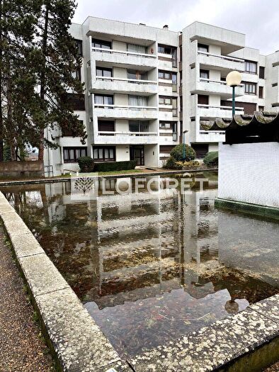 Appartement à louer - Ile de France, Les Ulis - 1 pièce