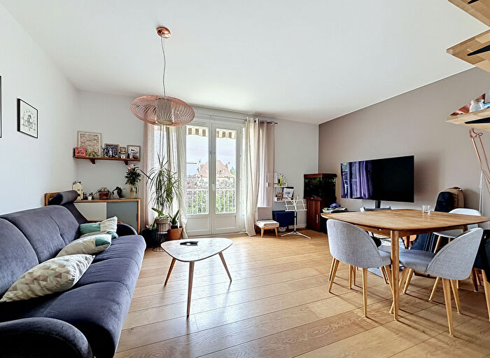 Appartement 3 pièces à vendre à Nanterre, Centre-ville