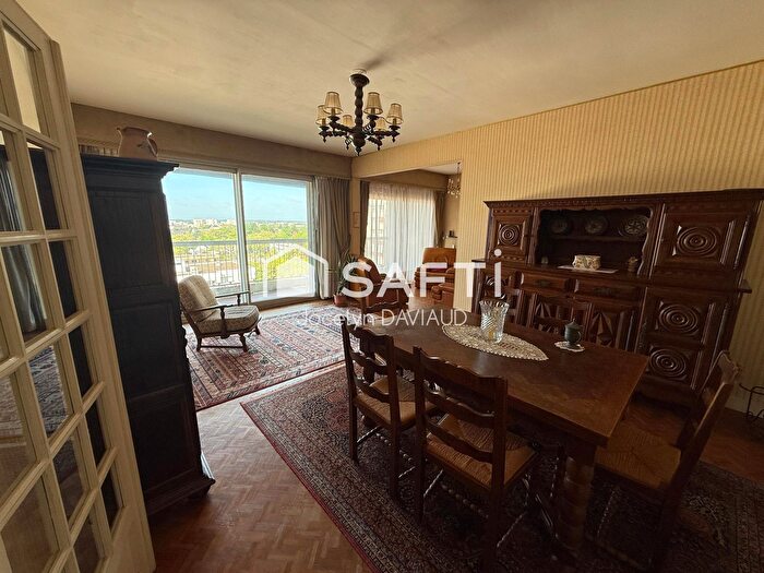 Appartement à vendre - Angers, Madeleine, Saint-Léonard, Justices - 5 pièces - 3 chambres