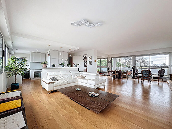 Toulouse, Saint-Michel : Appartement 5 pièces à vendre