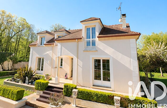 Maison 8 pièces à Forges-les-Bains, à vendre