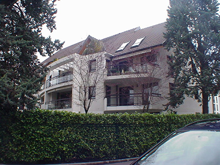 Appartement à louer - Annecy, Parmelan, Albigny - 3 pièces - 2 chambres