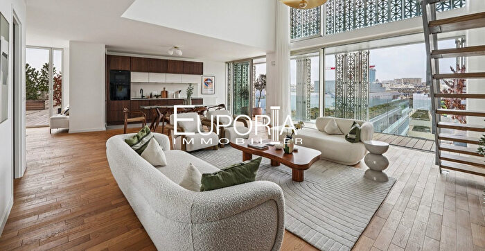 Appartement à vendre - Paris e , Vaugirard, Parc des Expositions - 5 pièces - 4 chambres