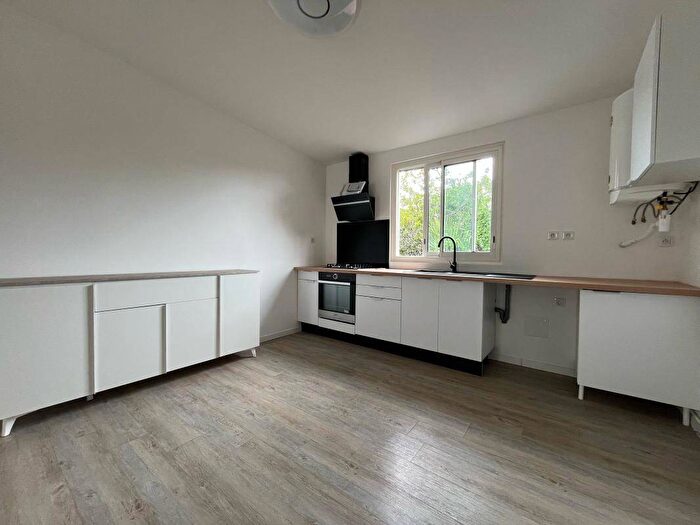 Appartement à louer - Saint-Louis - 3 pièces - 2 chambres