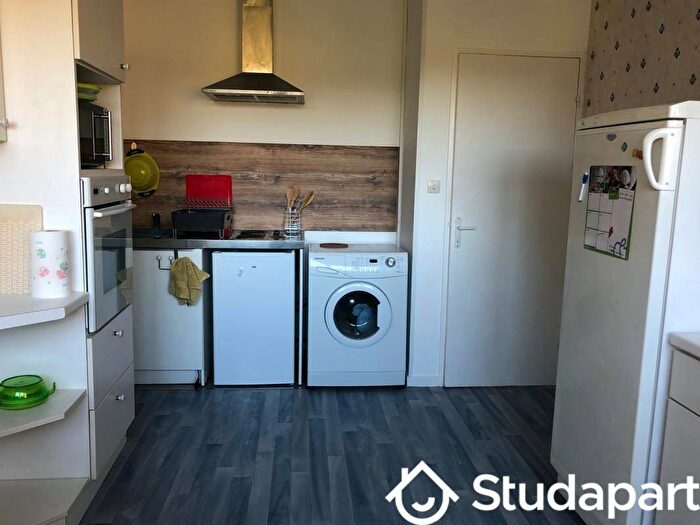 Appartement à louer - Aurence, Limoges - 1 pièce - 2 chambres