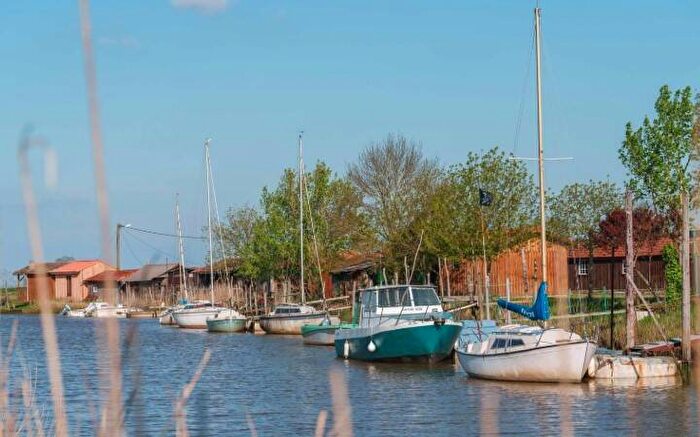 Maison à louer - Valeyrac - 4 pièces - 3 chambres