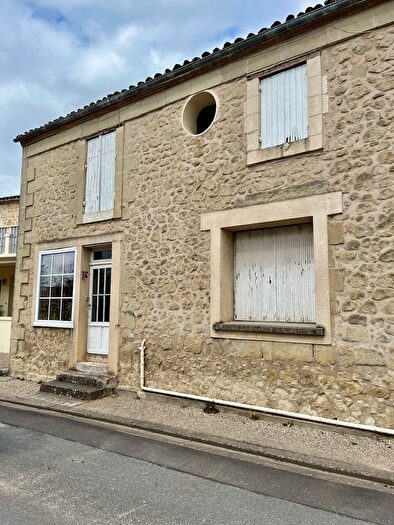 Maison à vendre - Lavergne - 11 pièces - 4 chambres