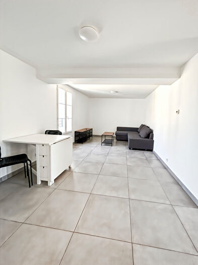 Mennecy, Centre-ville, Gare, Châtries, Château, Bel-Air - Appartement 3 pièces à louer