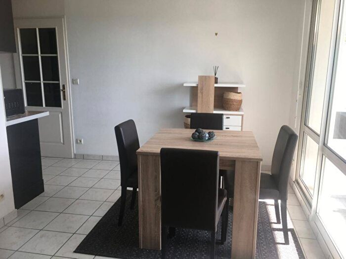 Appartement à louer - Bregille, Besançon - 2 pièces - 1 chambre