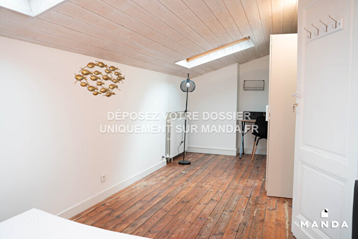 Appartement à louer - Bordeaux, Victoire, Sainte-Eulalie - 5 pièces - 4 chambres