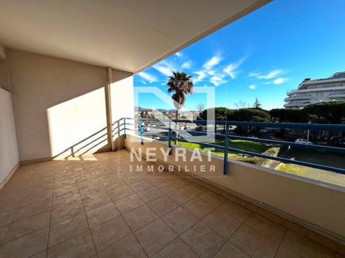 Appartement à vendre - Fréjus, Fréjus Plage - 1 pièce